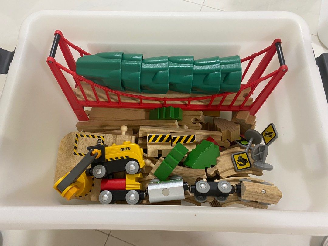 Mi Toy Train Set, Hobbies & Toys, Toys & Games on Carousell