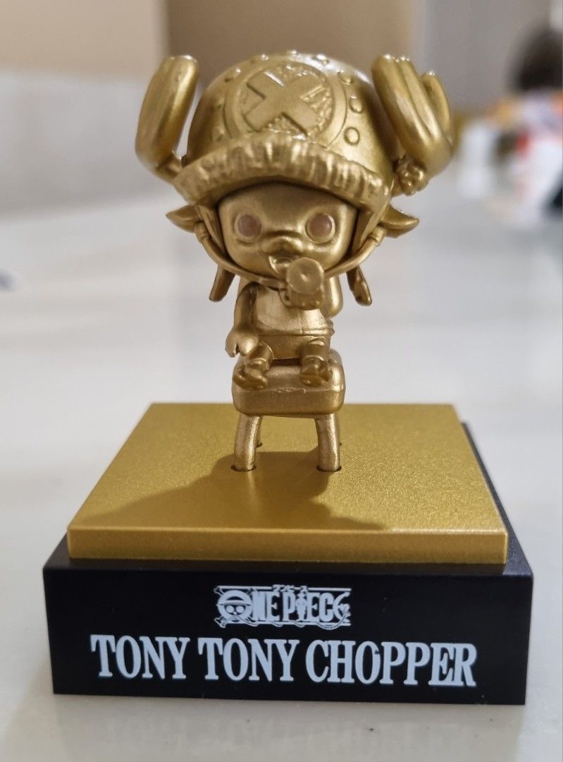 One piece Tony Tony Chopper figurine, Hobbies & Toys, Memorabilia ...