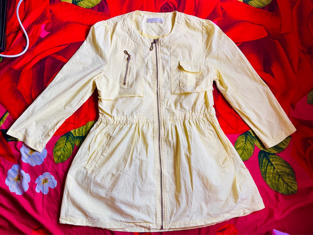 Pastel Yellow Parka, Women's Fashion, Coats, Jackets and Outerwear on ...