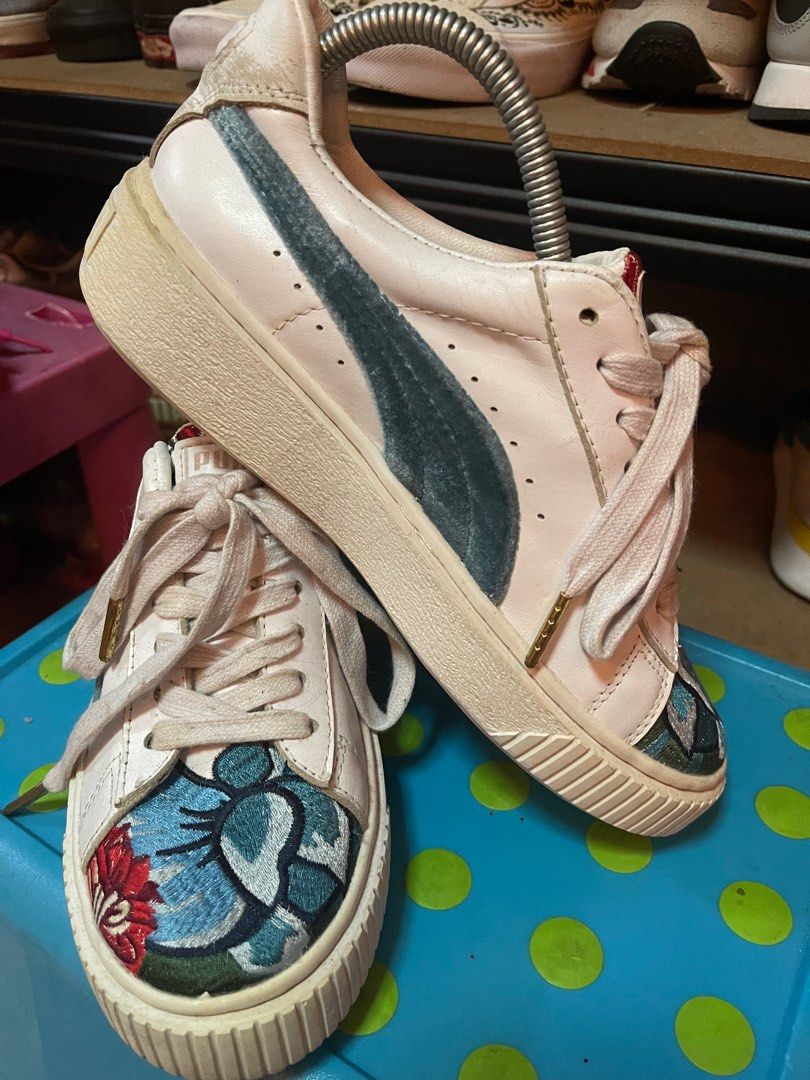 Puma Flower Embroidery, Women's Fashion, Footwear, Sneakers on Carousell