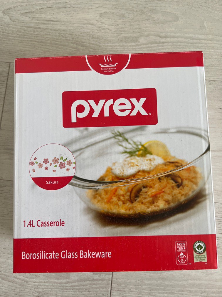 Pyrex 1.4L Casserole Glass Ovenware - Sakura, Furniture & Home Living ...