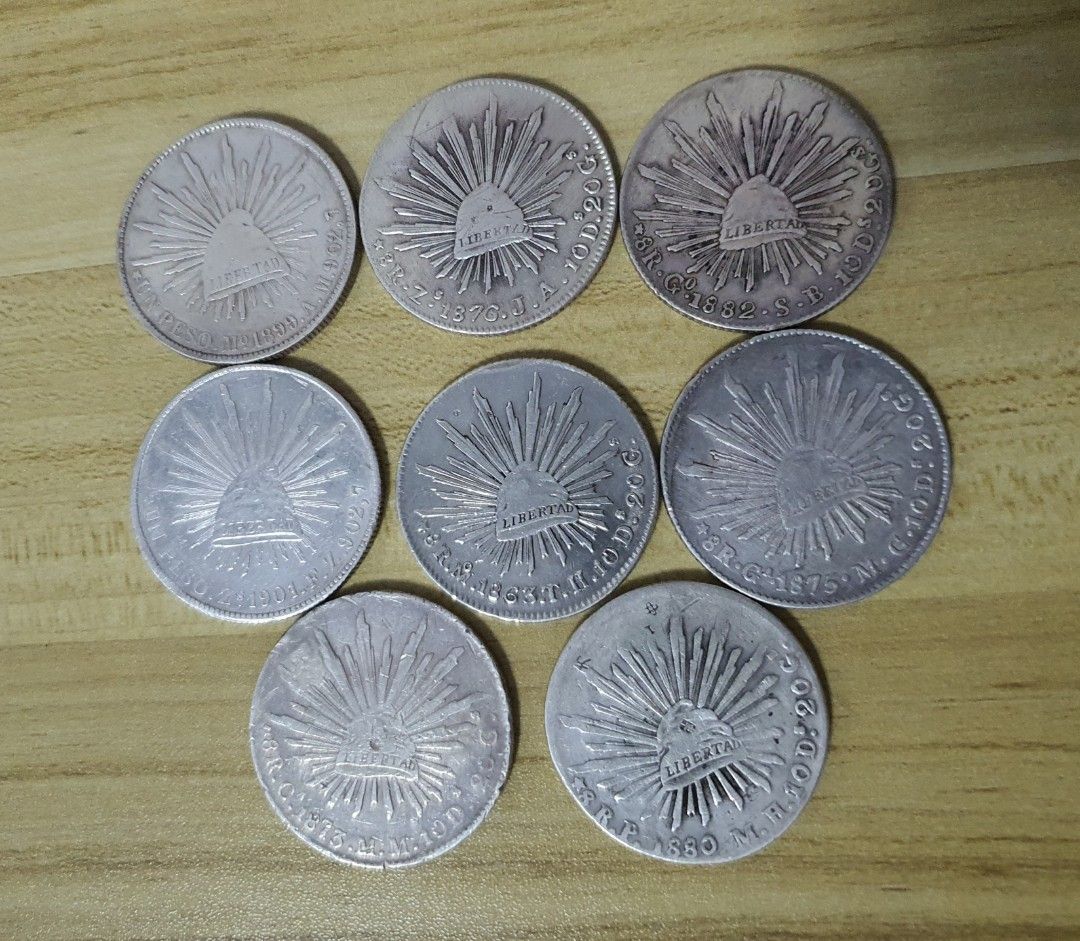 Republica Mexicana 8 reales/ UN Peso Cap and rays old mexican silver ...