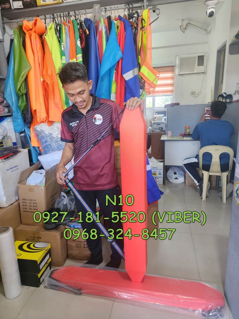 rescue tube throwable, Sports Equipment, Sports & Games, Water Sports ...