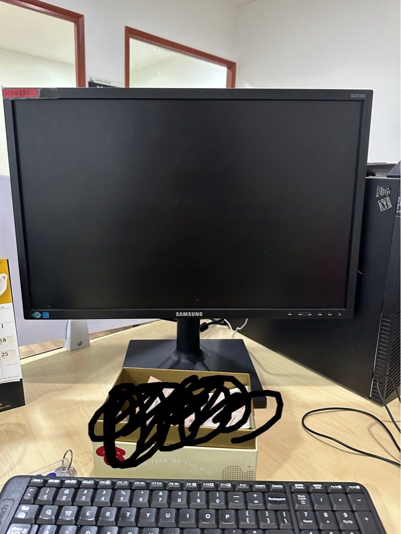 Samsung monitor 22-23inch, Computers & Tech, Desktops on Carousell