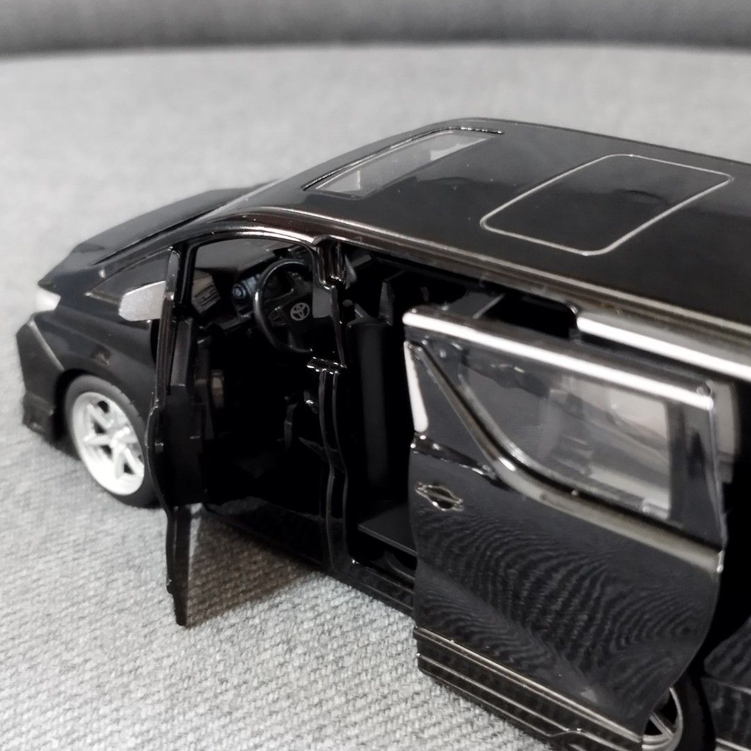 Scale 1:32 Toyota Alpha Rowen diecast car, Hobbies & Toys, Toys & Games ...