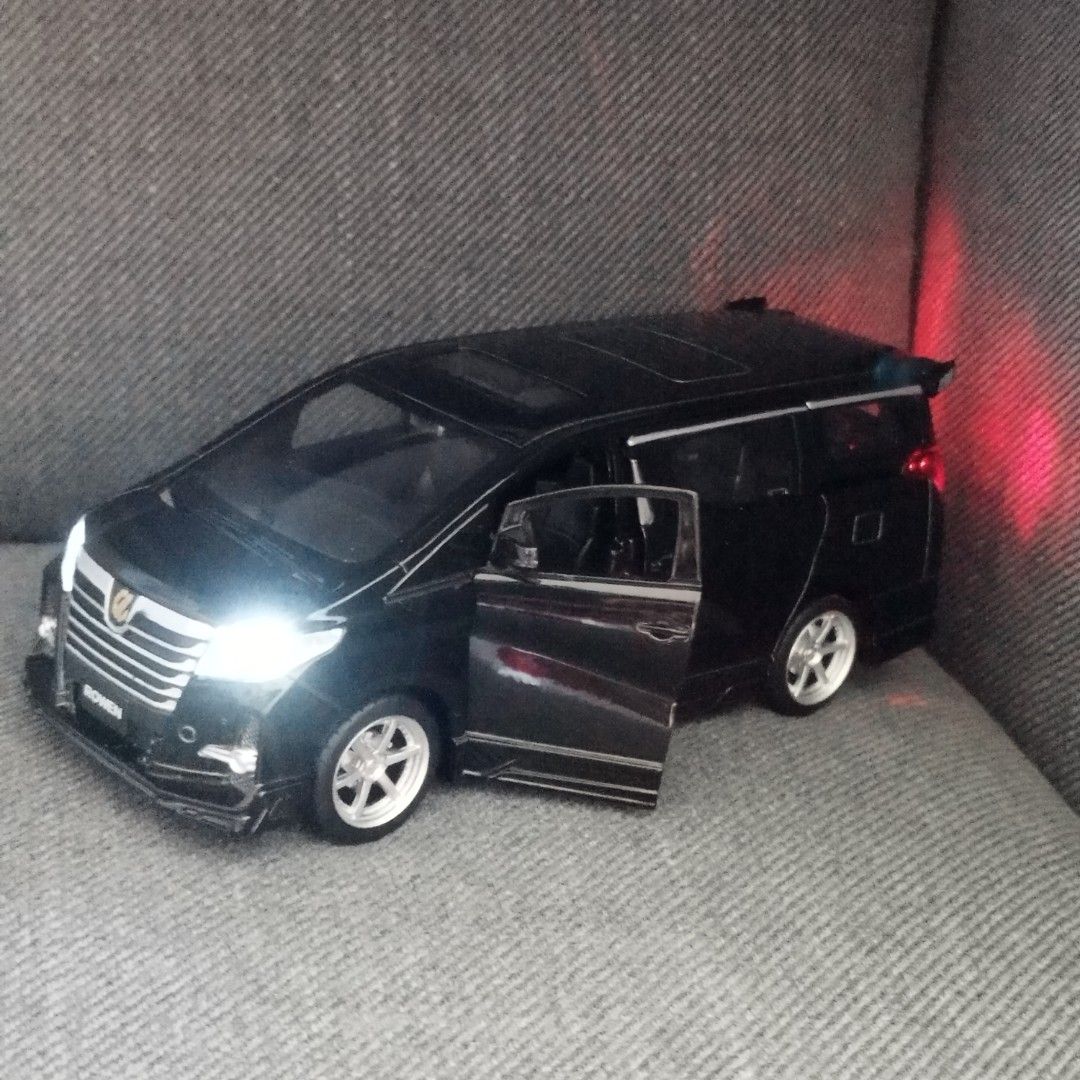 Scale 1:32 Toyota Alpha Rowen diecast car, Hobbies & Toys, Toys & Games ...