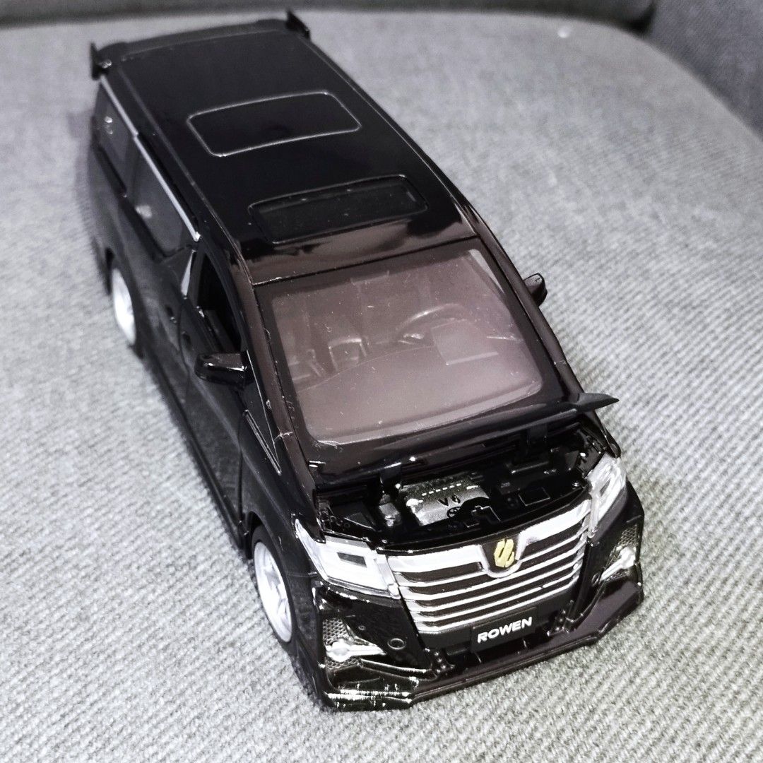 Scale 1:32 Toyota Alpha Rowen diecast car, Hobbies & Toys, Toys & Games ...