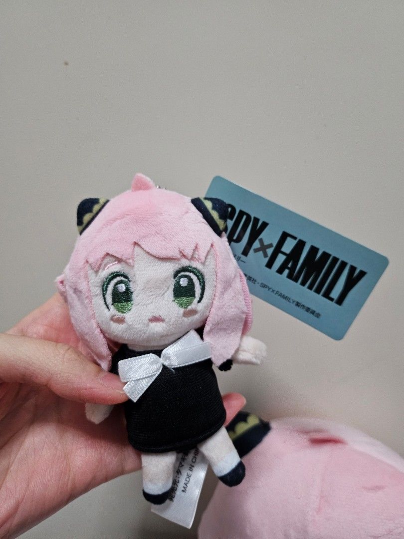 SPY x FAMILY anya set, Hobbies & Toys, Memorabilia & Collectibles, Fan ...
