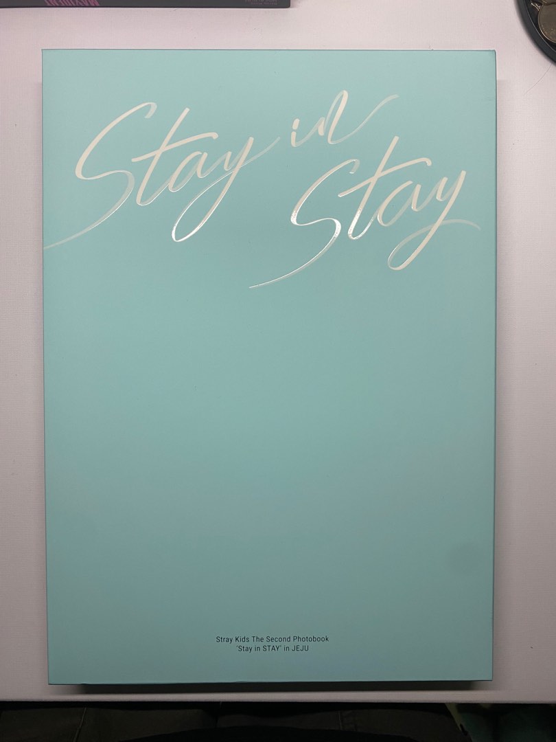 Stray kids ‘Stay in Stay’ in Jeju 淨Photobook, 興趣及遊戲, 收藏品及紀念品, 韓流 ...