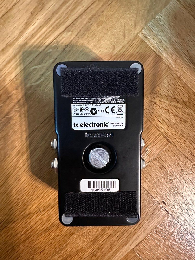 TC Electronic T2 Reverb Pedal, Hobbies & Toys, Music & Media, Musical ...
