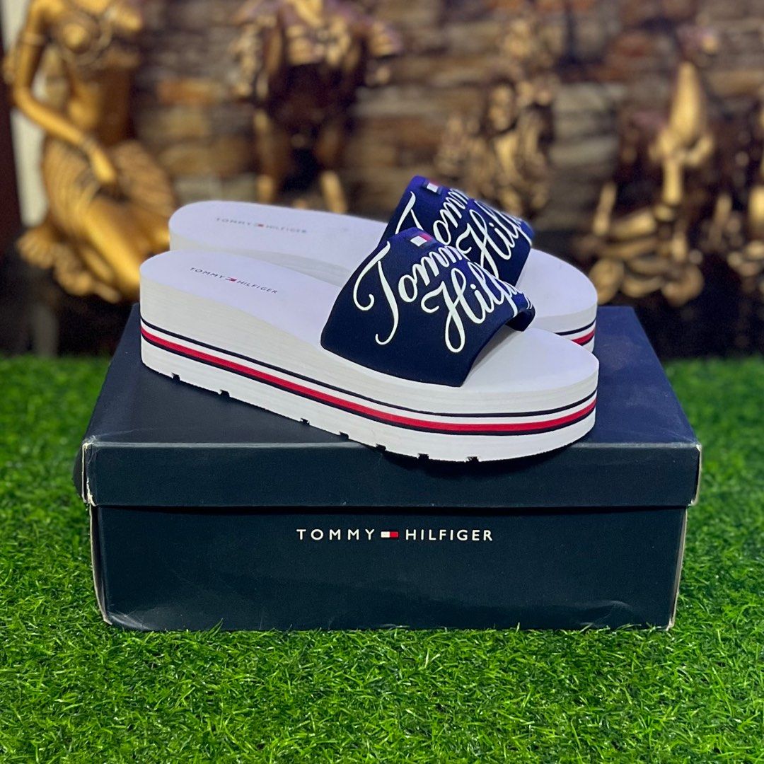 Tommy Hilfiger Azlee Platform Slides, Women's Fashion, Footwear, Wedges ...