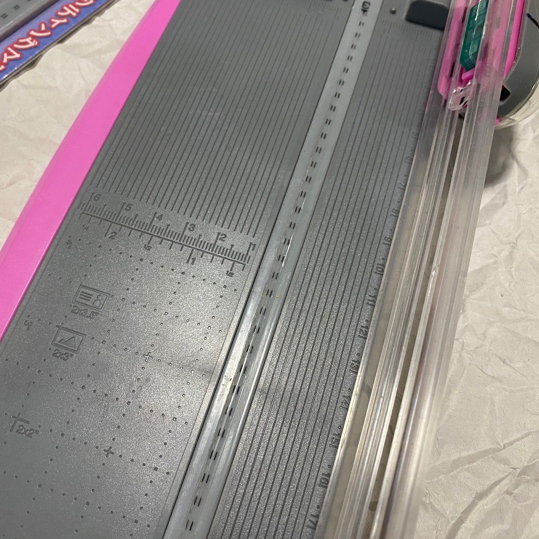 Toyo paper cutter sliding, Hobbies & Toys, Stationery & Craft, Craft ...