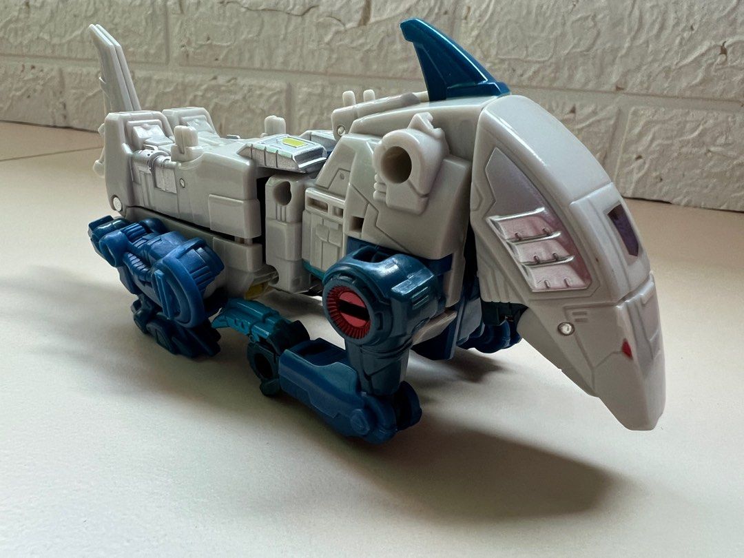 Transformers Generations Power of the Primes Deluxe Terrorcon ...