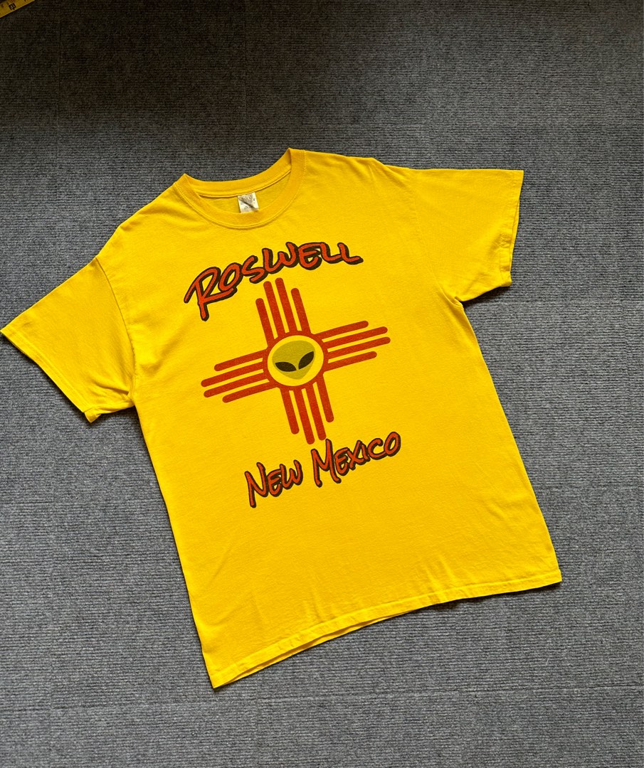 Travis Scott vibe Roswell alien, Men's Fashion, Activewear on Carousell