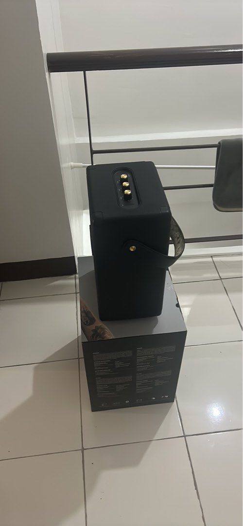 Tufton Marshall best color classic black, Audio, Portable Music Players ...