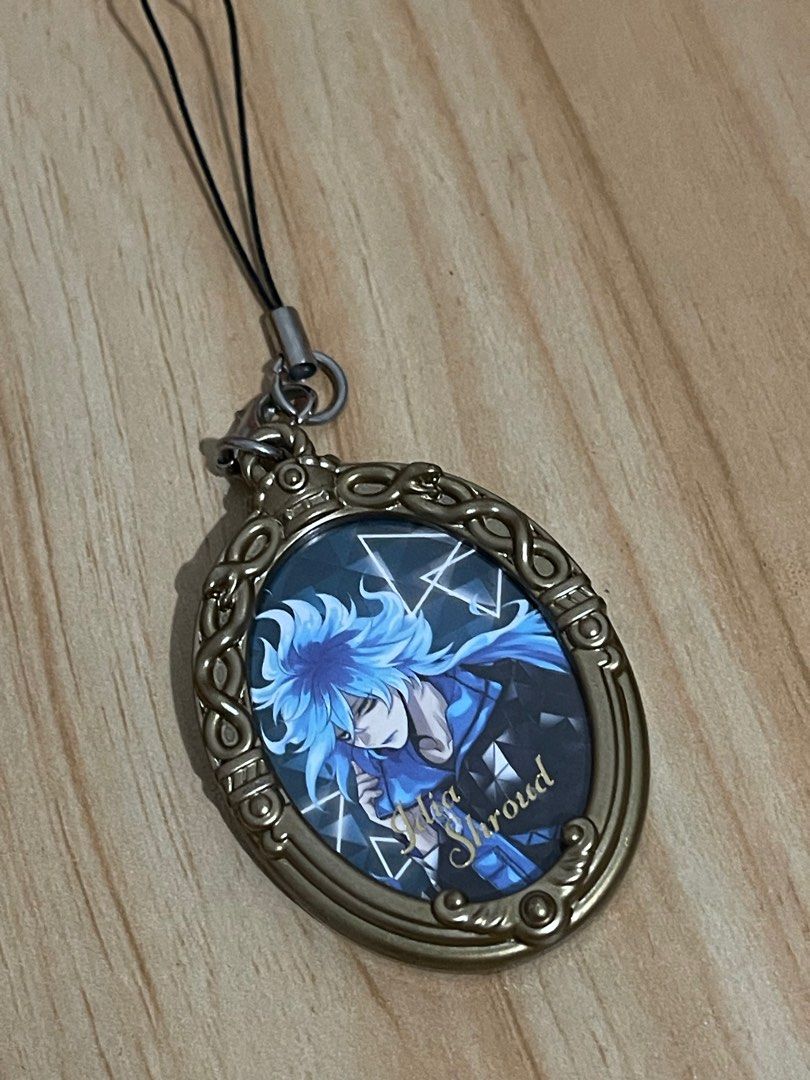 Twisted Wonderland Idia Shroud Keychain, Hobbies & Toys, Memorabilia ...