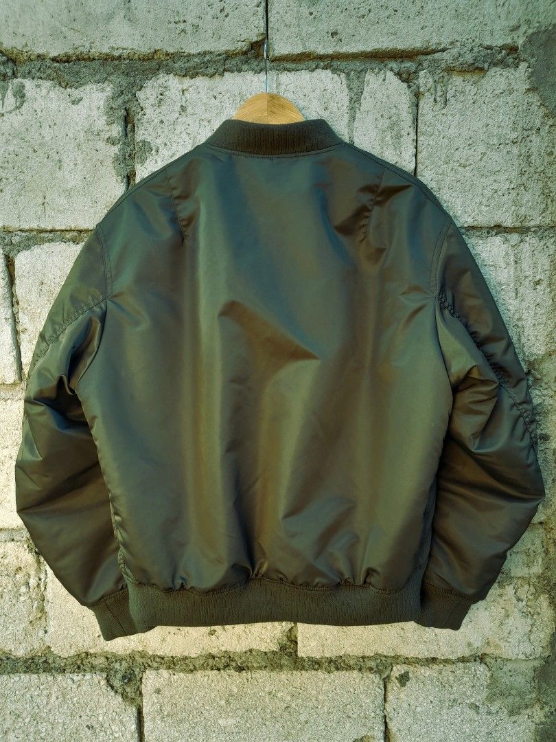 UNIQLO BOMER JACKET, Men's Fashion, Coats, Jackets and Outerwear on ...