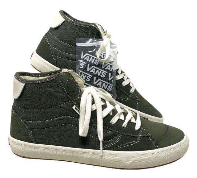 VANS LIZZIE ARMANTO ORIGINAL, Men's Fashion, Footwear, Sneakers on ...