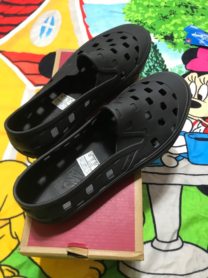 Vans Trek Slip-On, Men's Fashion, Footwear, Sneakers on Carousell