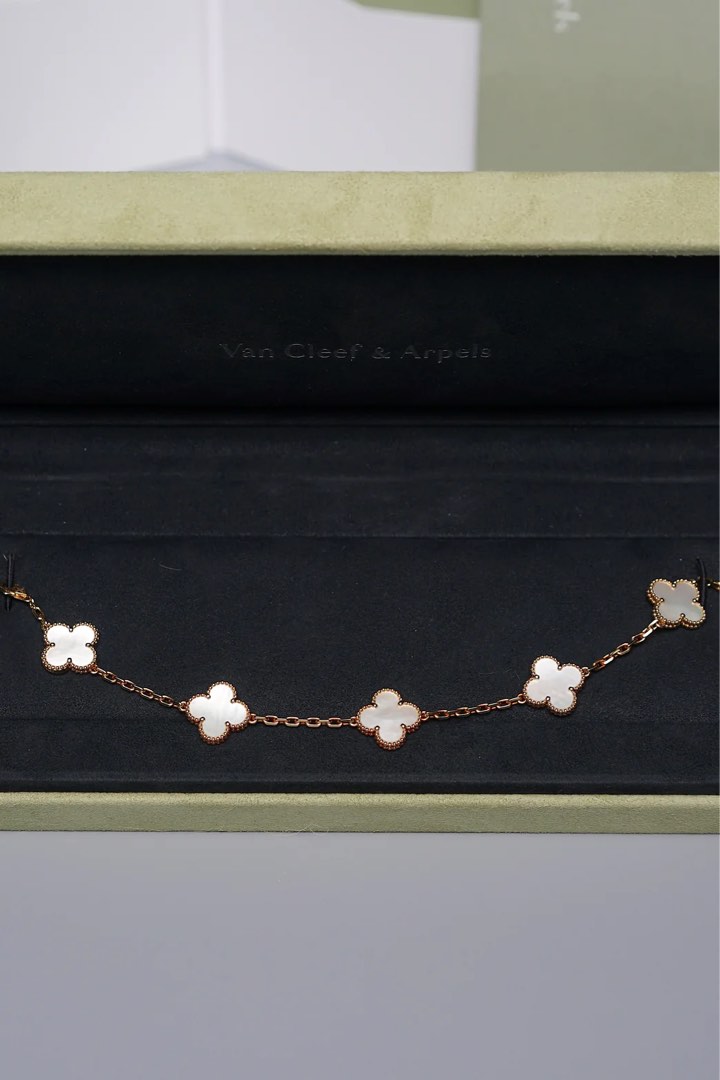 VCA Vintage Alhambra Bracelet White MOP, 5 Motifs, Luxury, Accessories ...