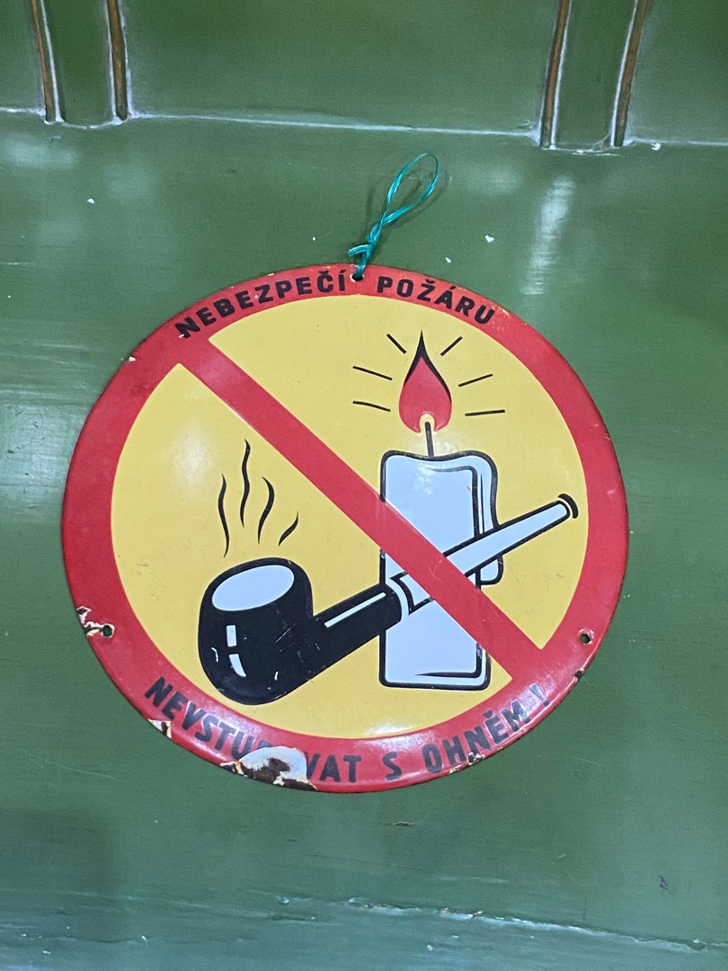 Vintage enamel sign, Hobbies & Toys, Memorabilia & Collectibles ...