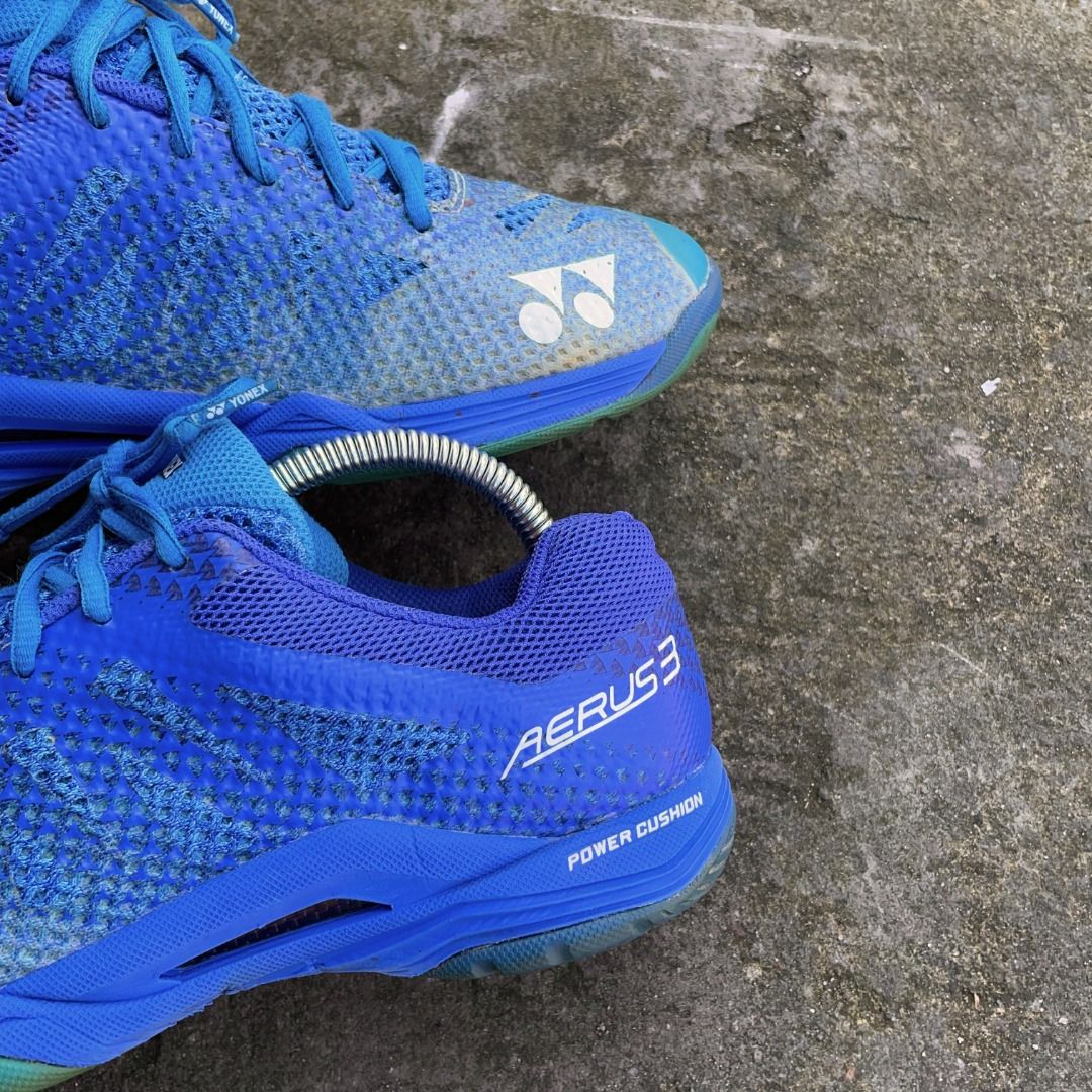 Yonex Power Cushion Aerus 3, Luxury, Sneakers & Footwear on Carousell