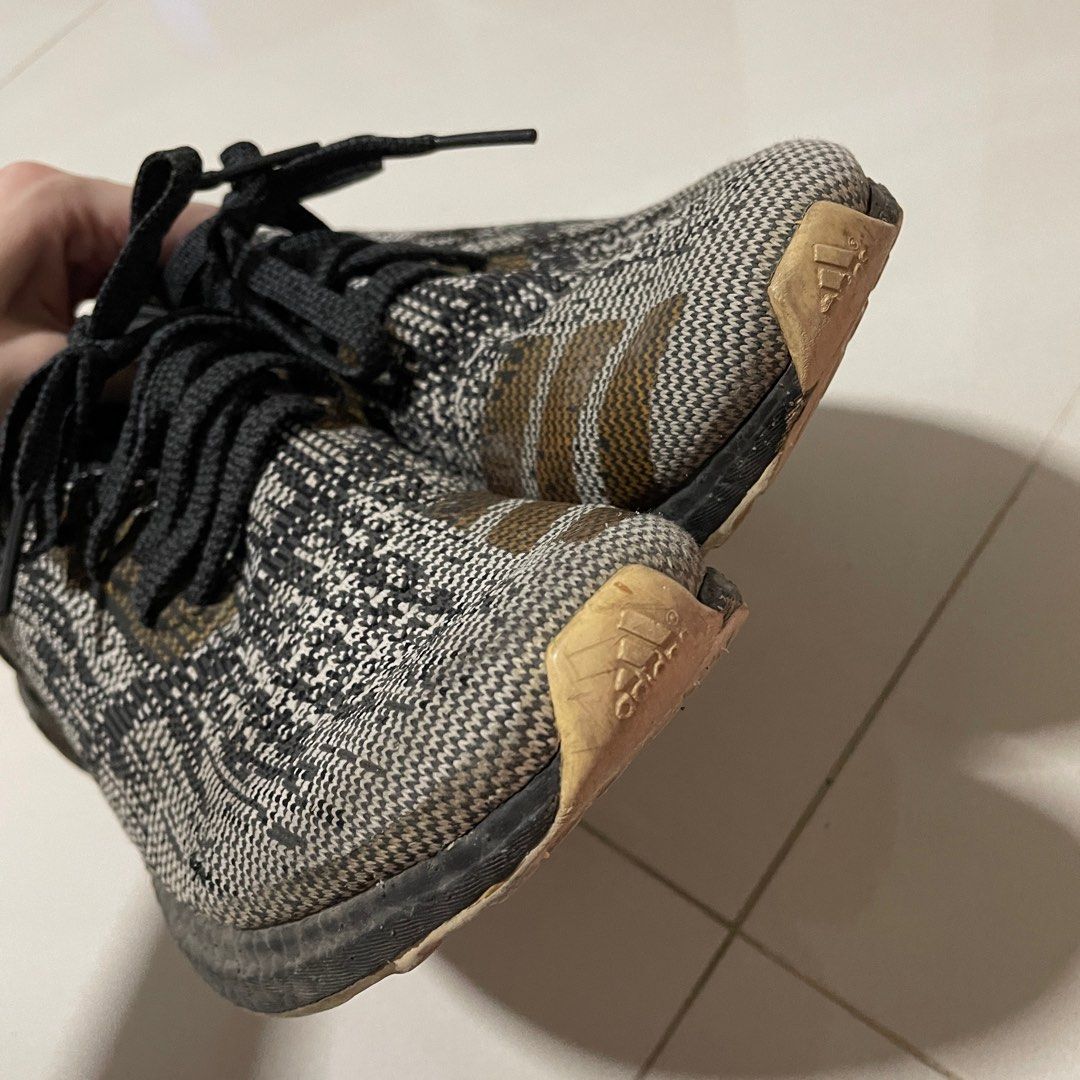 adidas shoes size eur 43, Men's Fashion, Footwear, Sneakers on Carousell