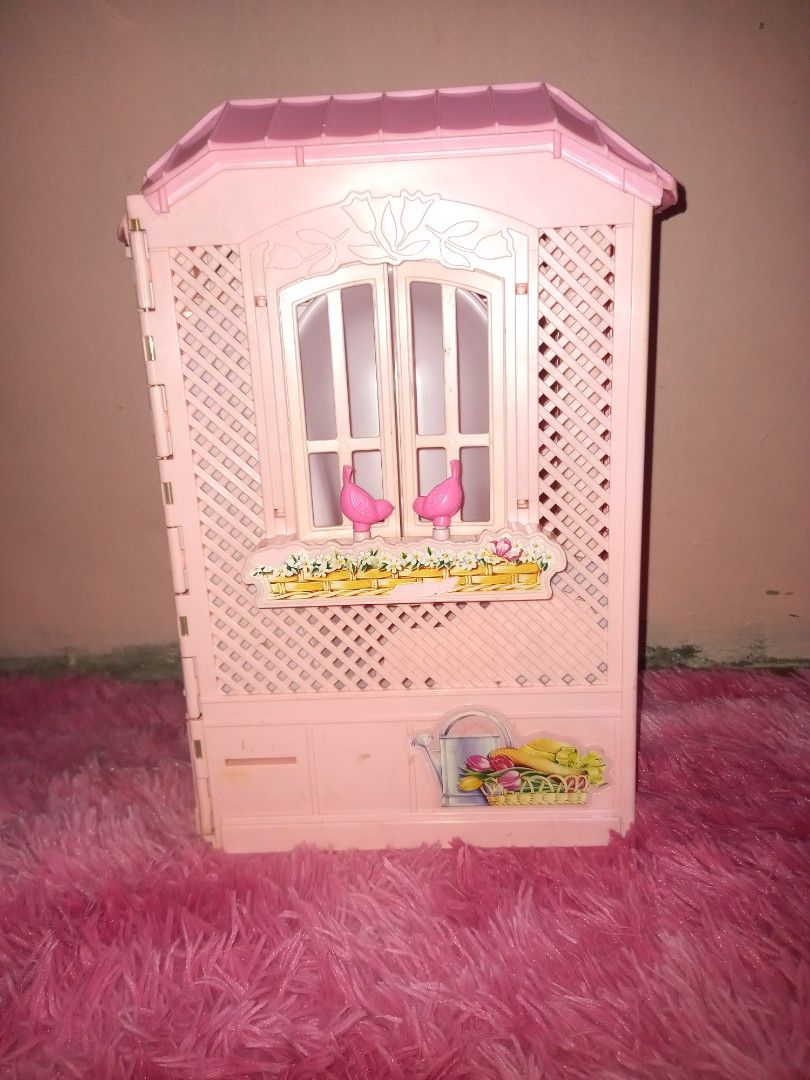 Barbie Pink Portable fold up doll house cottage By Mattel 2000 ...