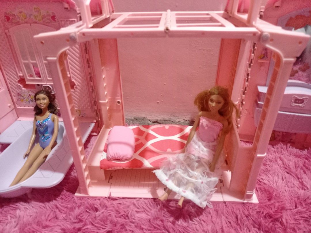 Barbie Pink Portable fold up doll house cottage By Mattel 2000 ...