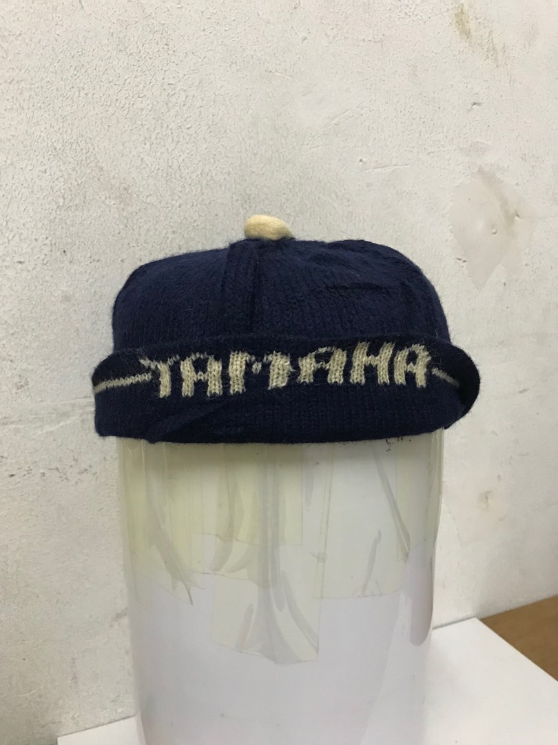 Bennie, Men's Fashion, Watches & Accessories, Cap & Hats on Carousell