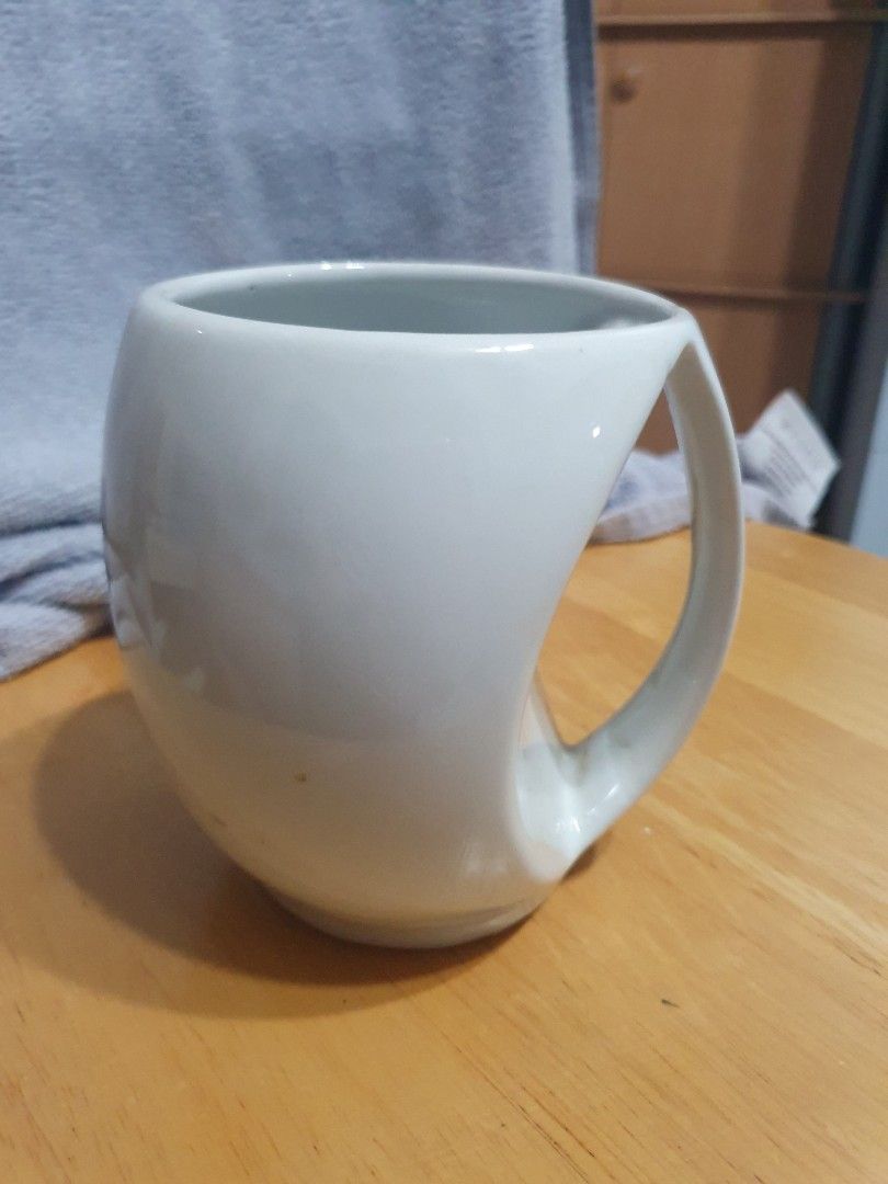 Brand new Colonel Sanders mug, Hobbies & Toys, Memorabilia ...
