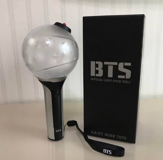 BTS LIGHTSTICKS VERSIONS 1, 2, 3, SE, Hobbies & Toys, Memorabilia ...