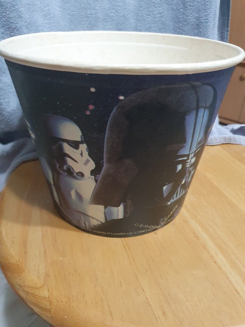 Bucket from KFC star Wars Trilogy many different bucket designs ...