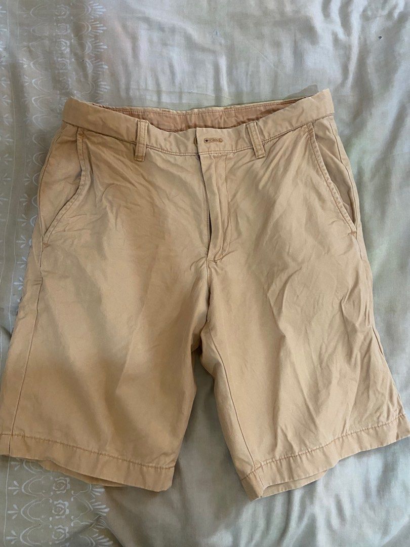 Celana Pendek Uniqlo, Fesyen Pria, Pakaian , Bawahan di Carousell Celana Pendek Uniqlo, Fesyen Pria, Pakaian , Bawahan di Carousell