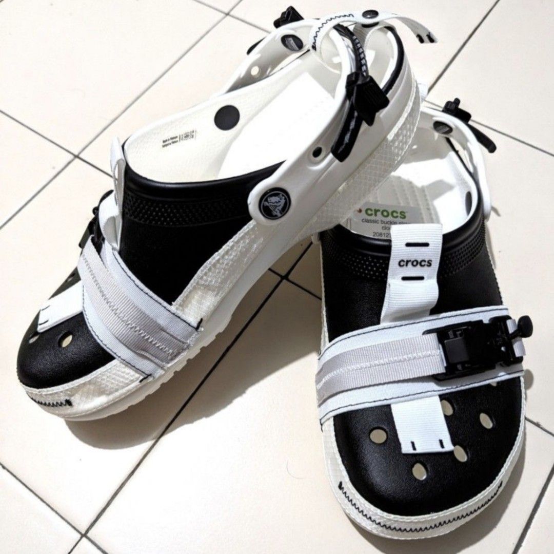 Crocs Classic Clog Zip Tie Buckle Clog Black/White, Men's Fashion ...