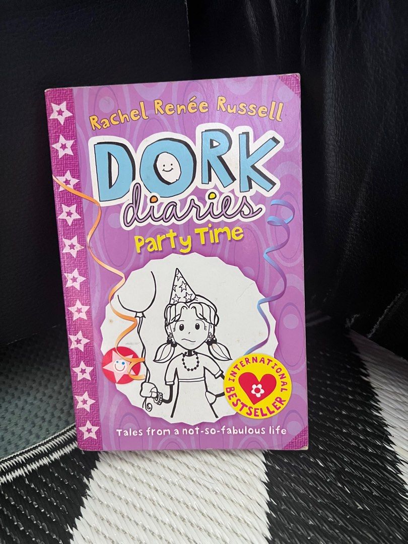 Dork Diaries Party time storybook, Hobbies & Toys, Books & Magazines ...