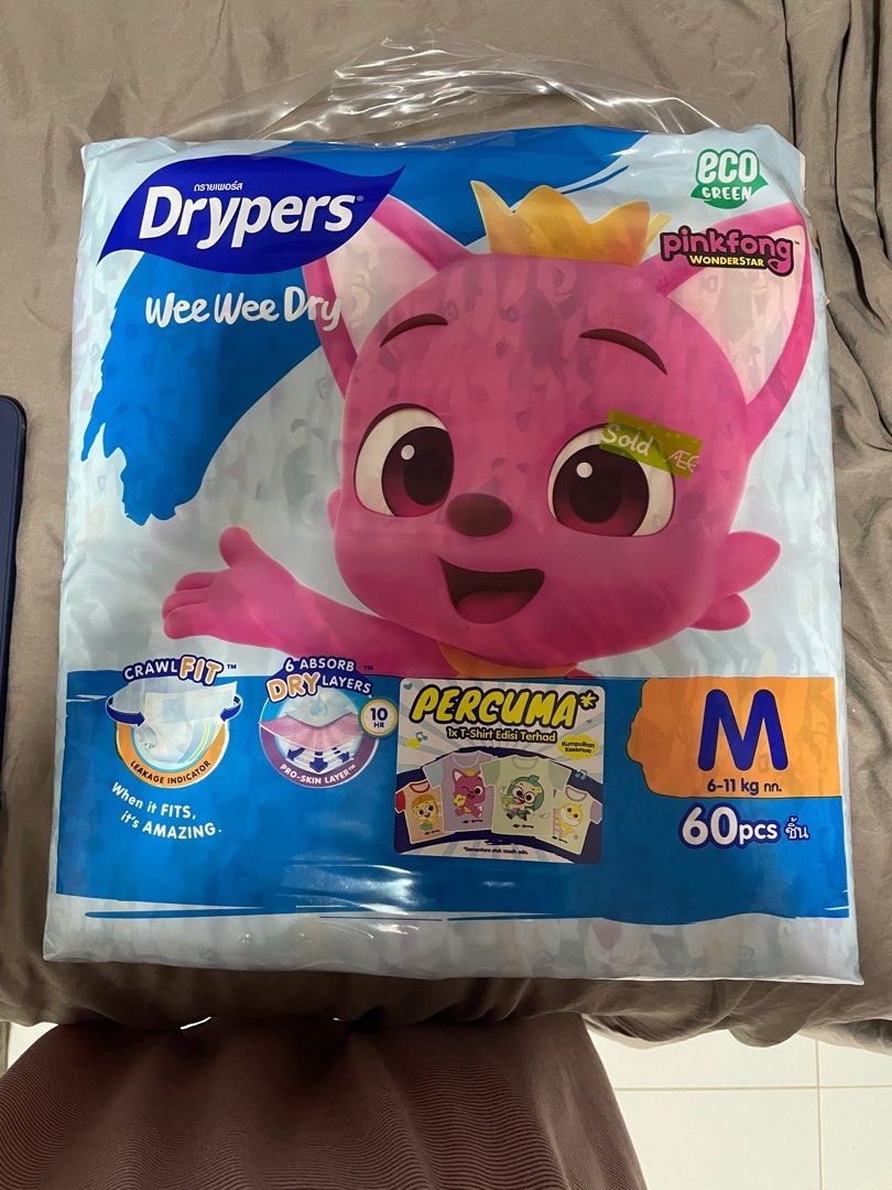 Drypers pink fong baby shark tape diapers size M, Babies & Kids ...