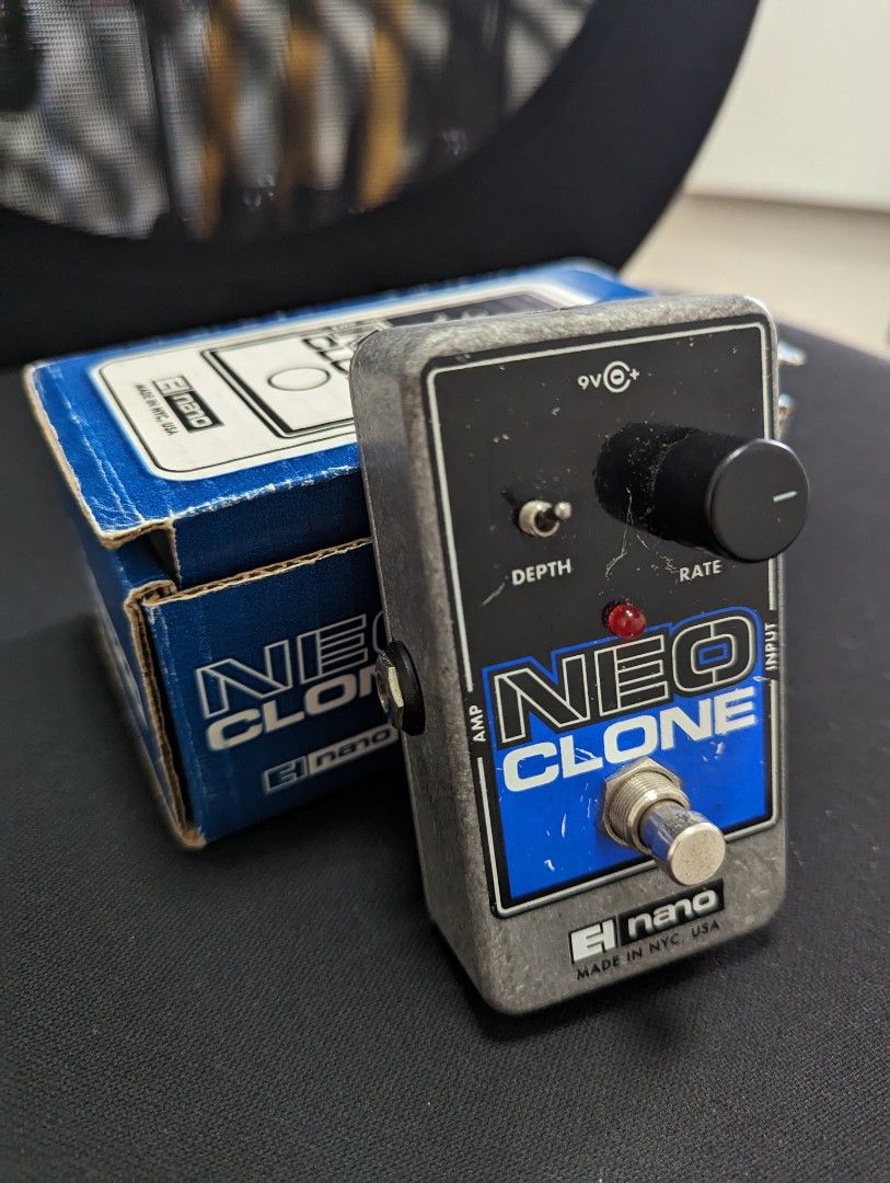 EHX Neo Clone pedal, Hobbies & Toys, Music & Media, Music Accessories ...