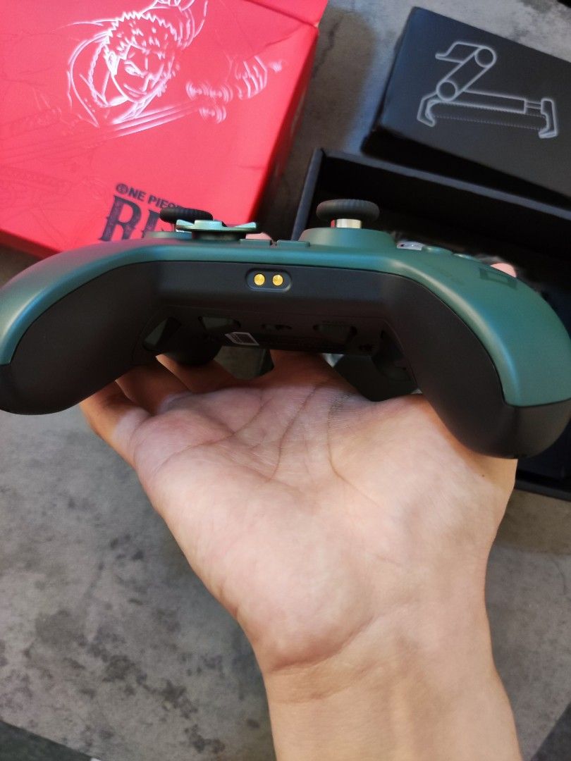 Flydigi Vader 3 Pro Limited edition One Piece Zorro, Video Gaming ...