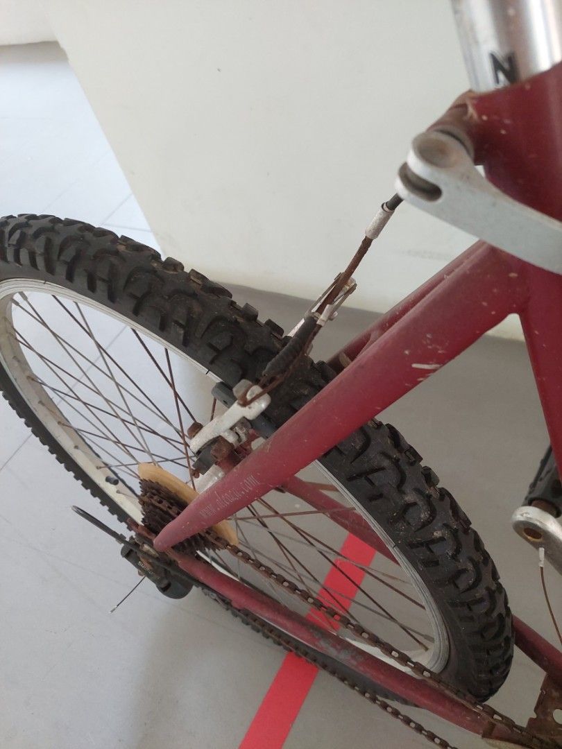 FREE No frills Hybrid Bicycle, Sports Equipment, Bicycles & Parts ...