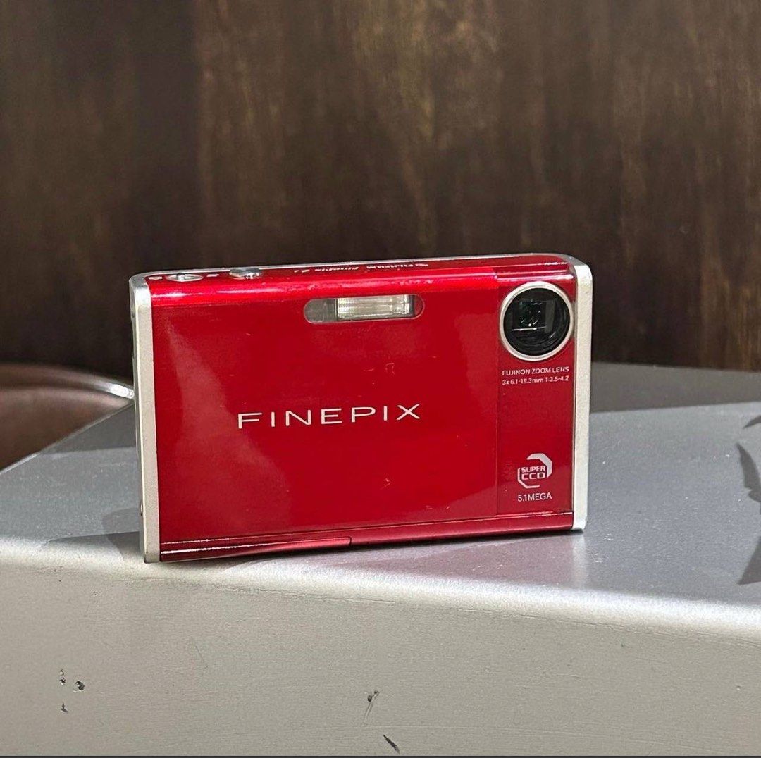 Fujifilm Finepix Z10fd, Photography, Cameras on Carousell