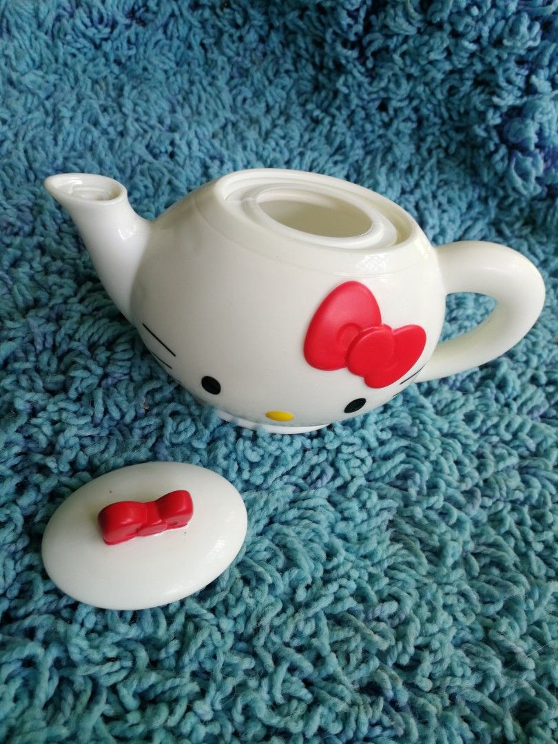 HELLO KITTY Tea Pot Playset, Hobbies & Toys, Toys & Games on Carousell