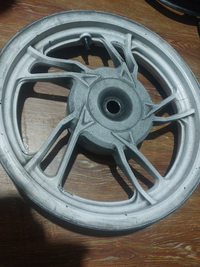 Honda Click 150 Stock rear mags, Motorbikes, Motorbike Parts ...