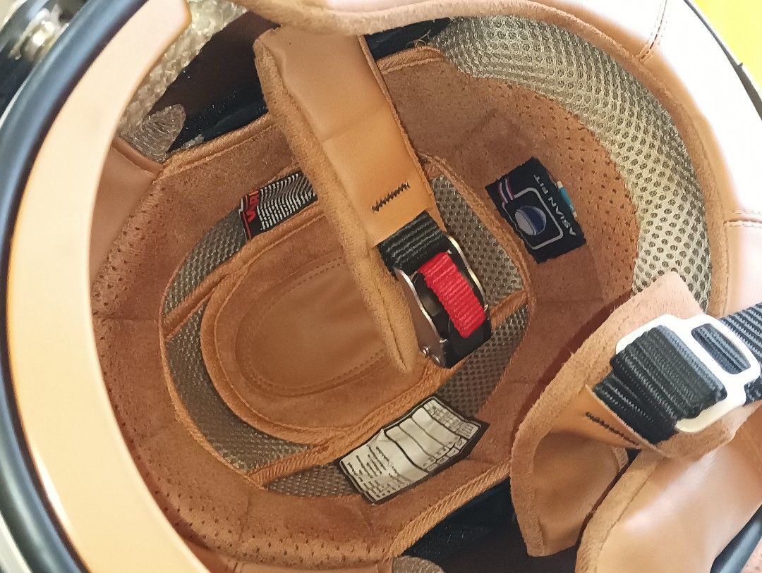 iD Rocket - retro helmet, Motorbikes, Motorbike Parts & Accessories ...