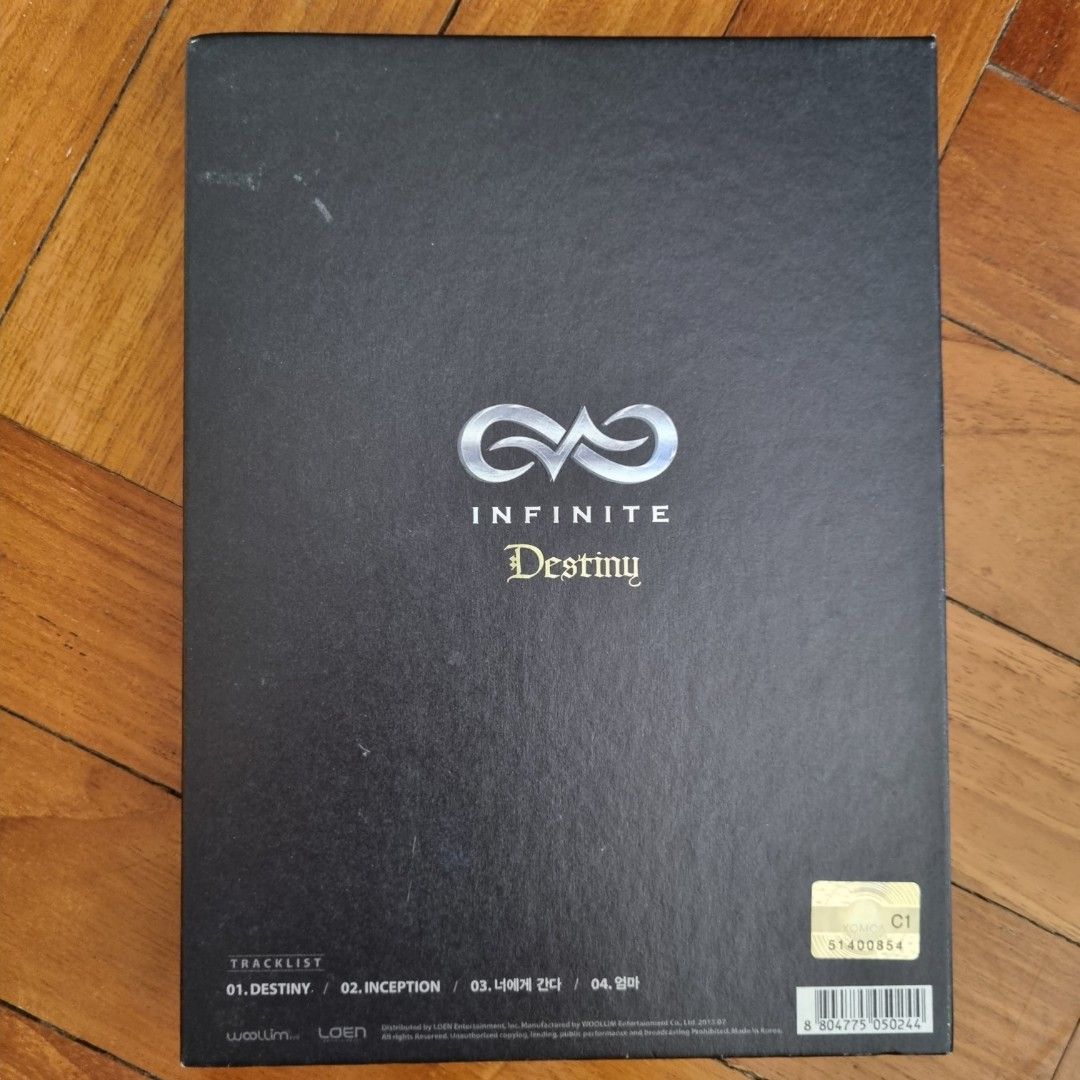 INFINITE ALBUMS, Everything Else on Carousell