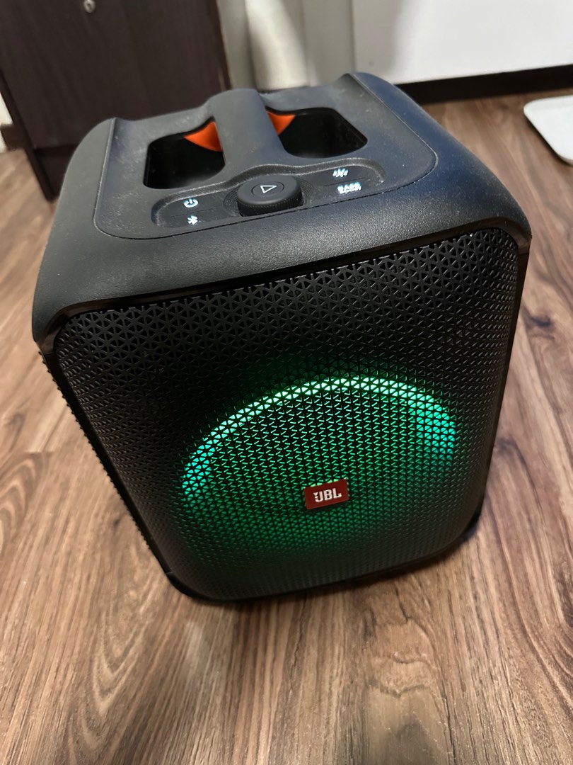 JBL got box, Audio, Portable Music Players on Carousell