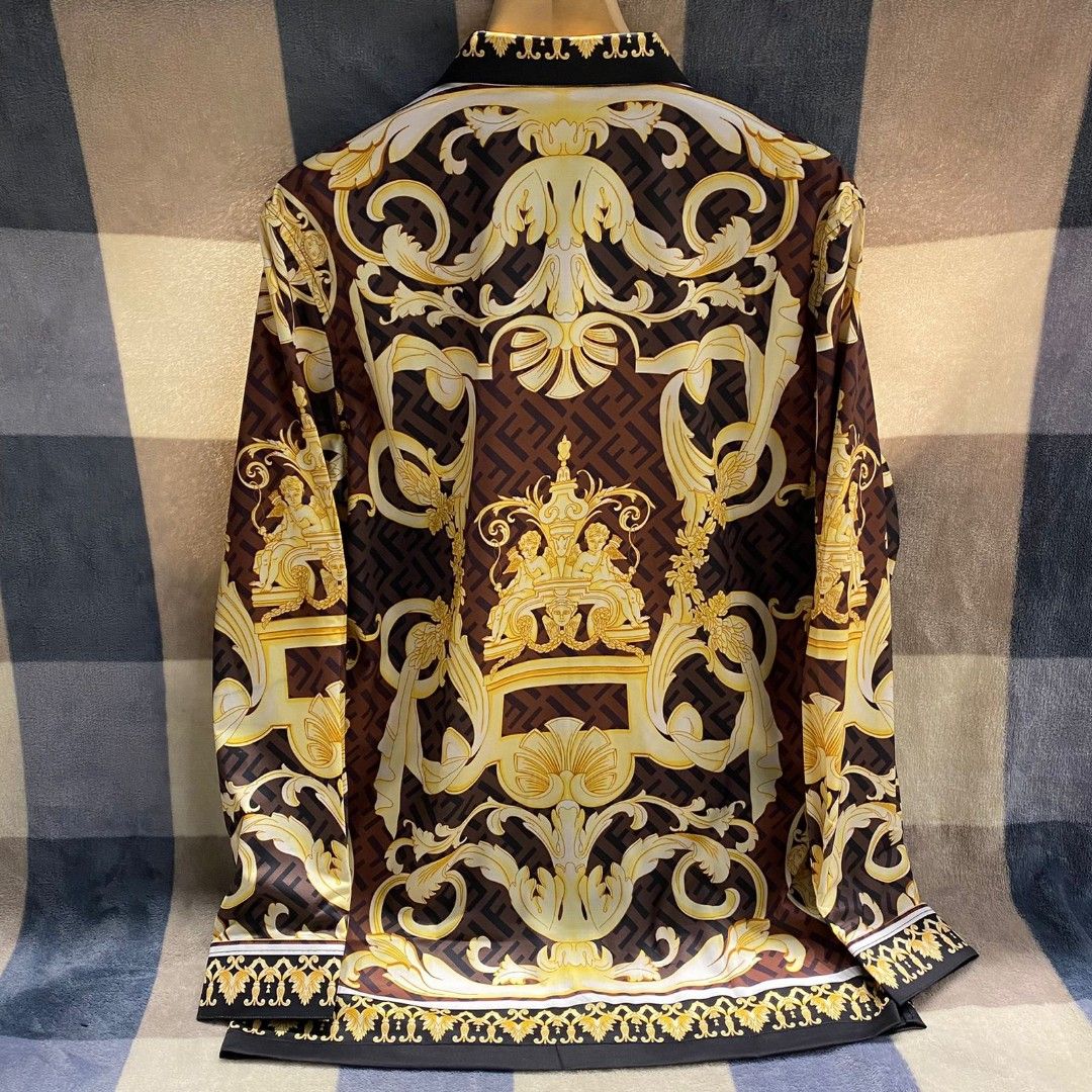 Kemeja Batik versace, Fesyen Wanita, Pakaian Wanita, Atasan di Carousell