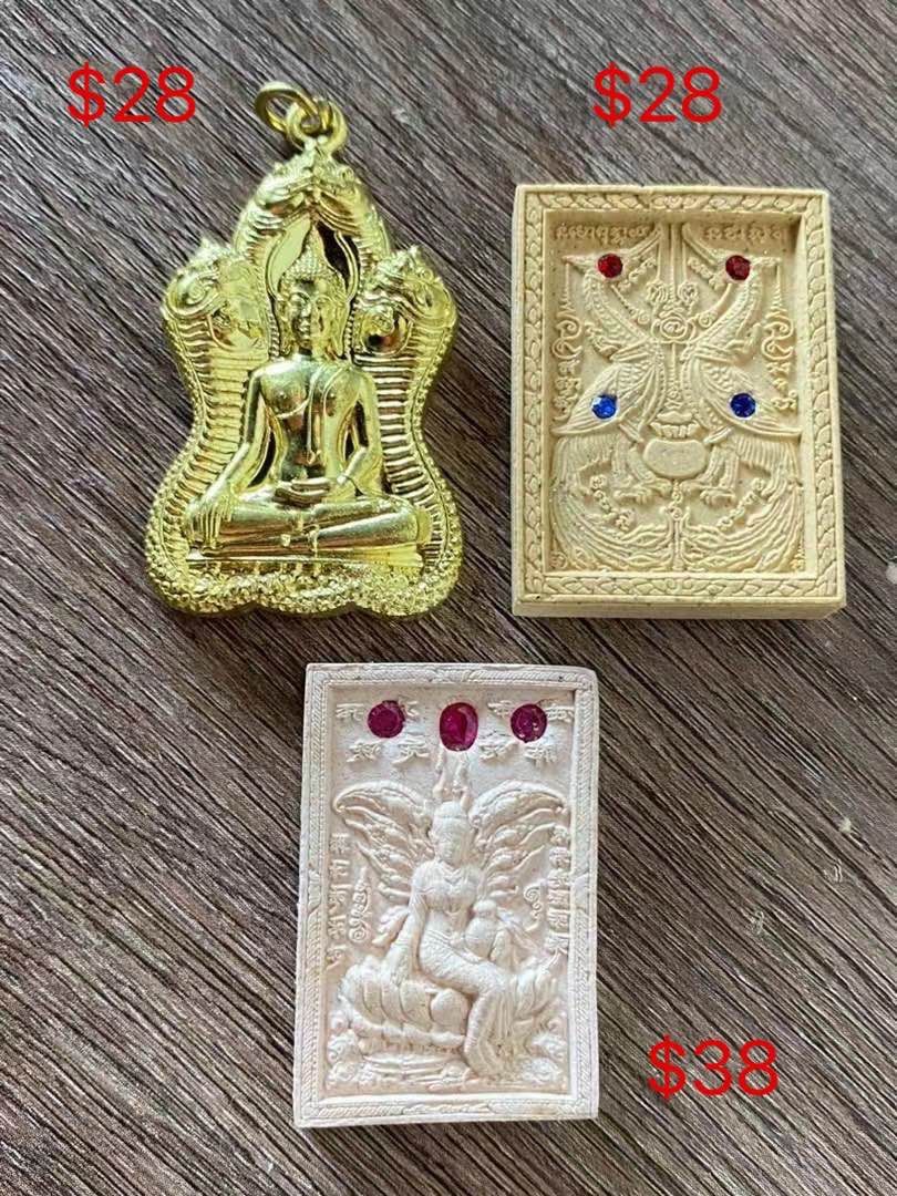 Khun Paen Kruba Krissana Butterfly Almulet Kruba Krissana Lp Hong Phra ...