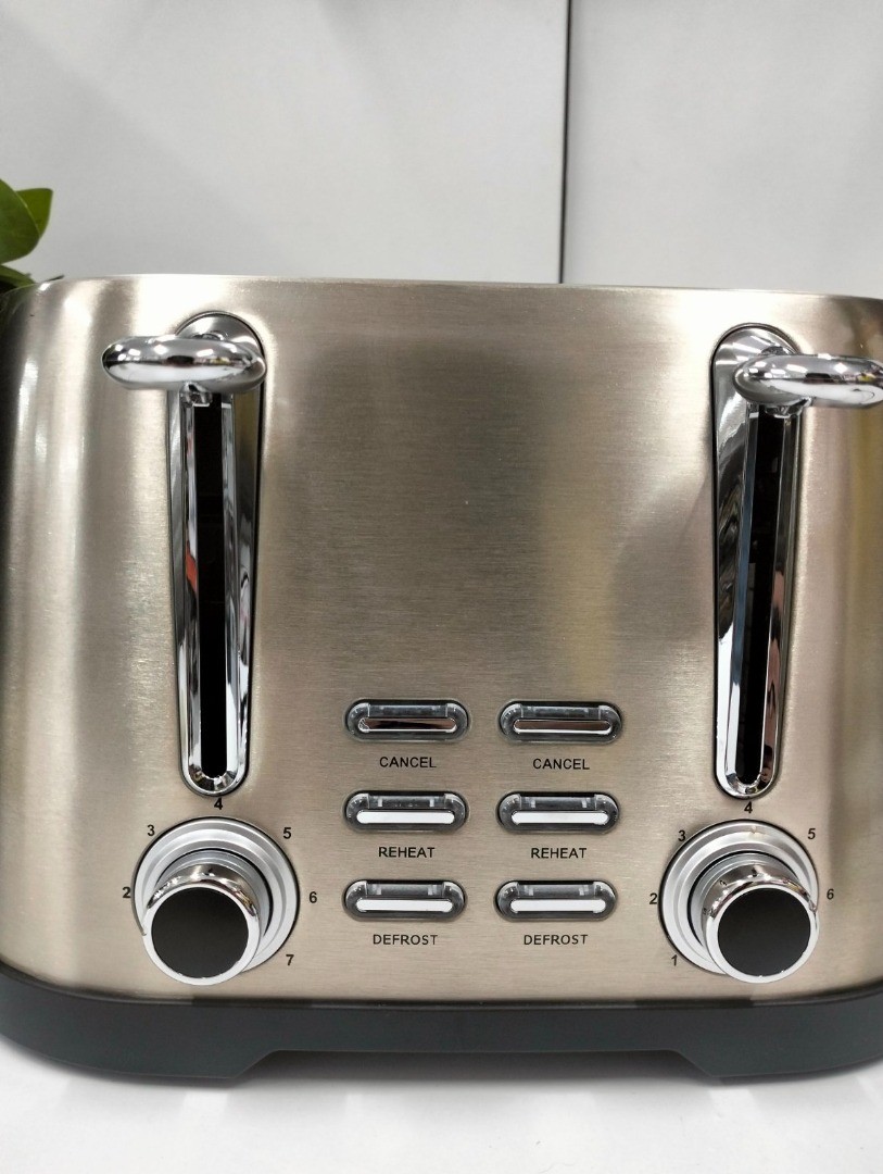 Kogan 4 slice toaster surplus/mallpullout from australia, TV & Home ...