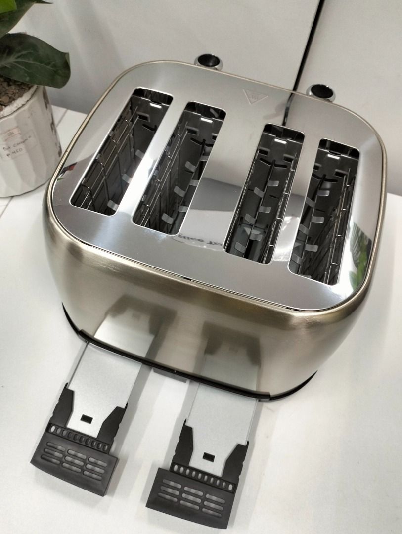 Kogan 4 slice toaster surplus/mallpullout from australia, TV & Home ...